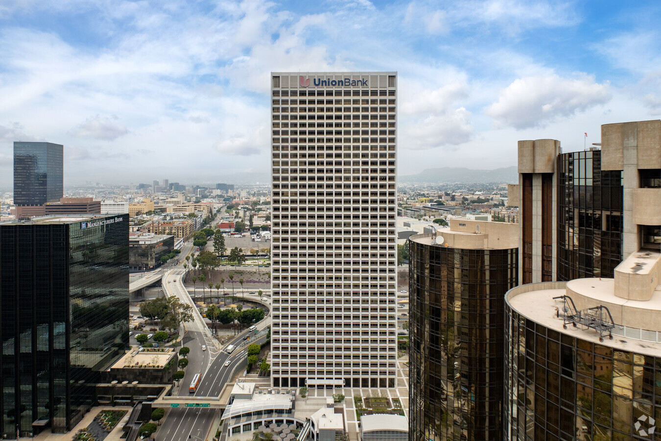 Another Downtown Los Angeles Office Building Sells at a Huge Discount ...